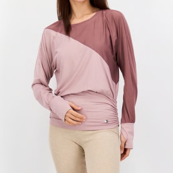 Tahari | Tops | Tahari Sport Twotone Long Sleeve Top Nwt | Poshmark